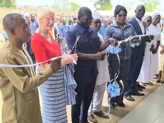 L’inauguration du CMS Anna Maria de Namon… – LA PREMIERE AGENCE DE ...